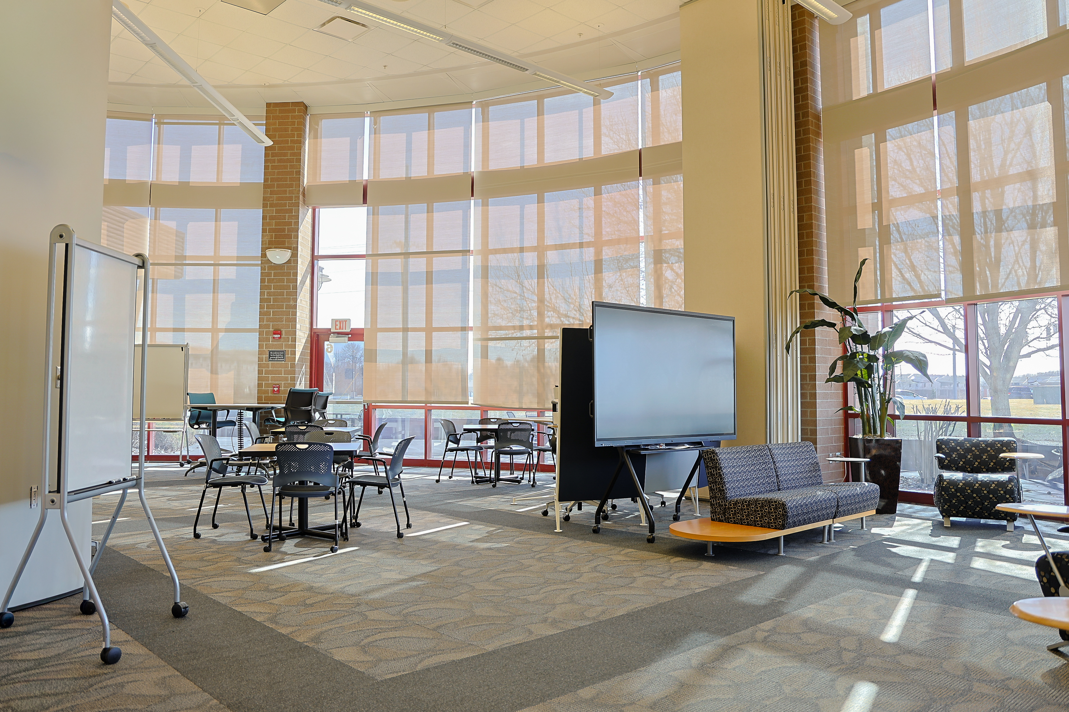 Center – NIIC | We Are for Innovators